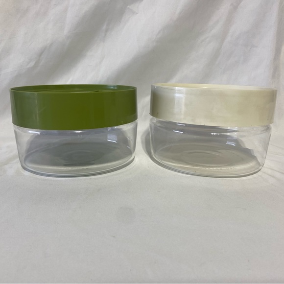 Pyrex | Kitchen | 2 Vintage Pyrex Canisters | Poshmark